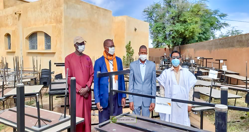 World Vision offre 920 tables-bancs aux établissements scolaires de ...