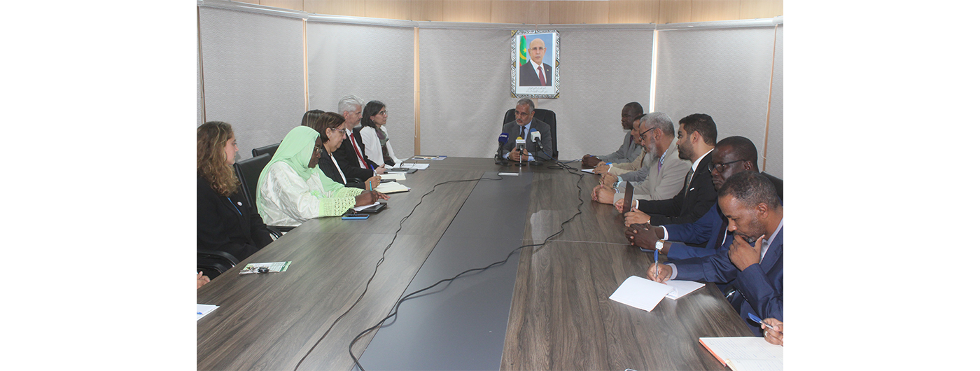 Le délégué général de TAAZOUR s’entretient avec une délégation de l ...