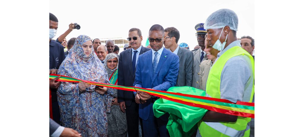 Le Premier ministre inaugure une usine de production de lait et de ses ...