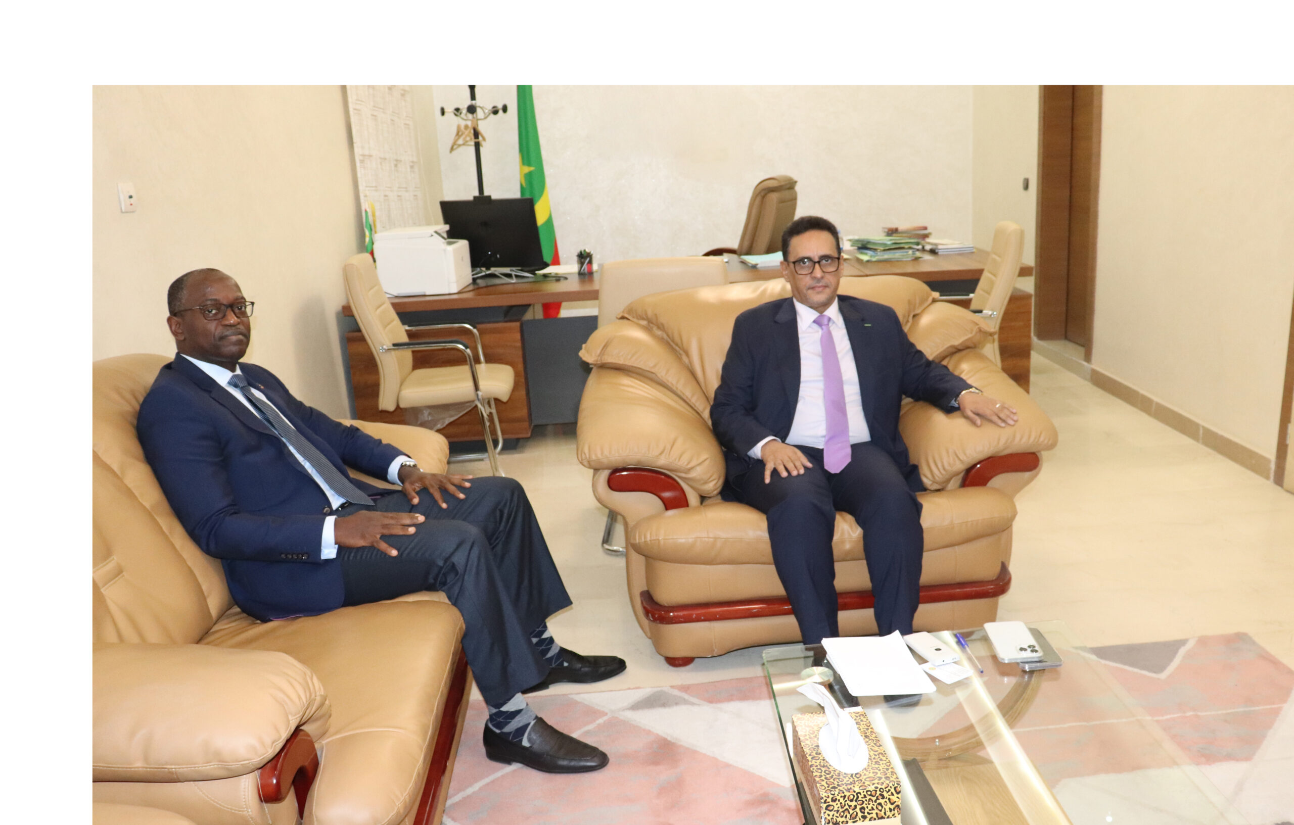 Le ministre de la Culture reçoit le Représentant du PNUD à Nouakchott ...